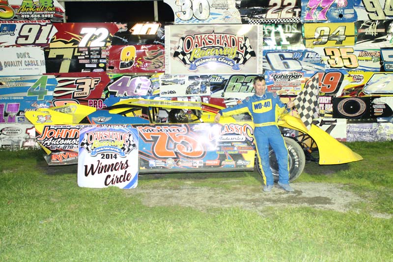 Dusty Moore Back In Oakshade Victory Lane